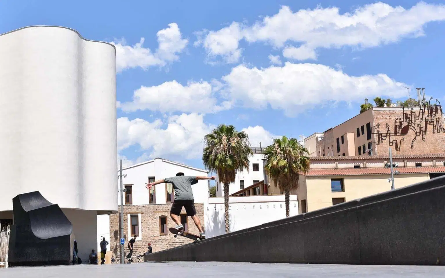 El Raval Barcelona - Things to Eat, Drink, and Visit