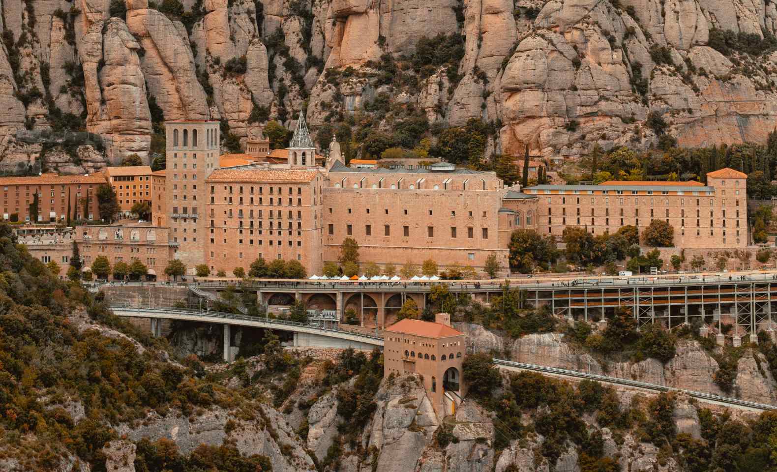 Montserrat Monastery: What to See & Why to Visit ⛪ - Barcelona Hacks