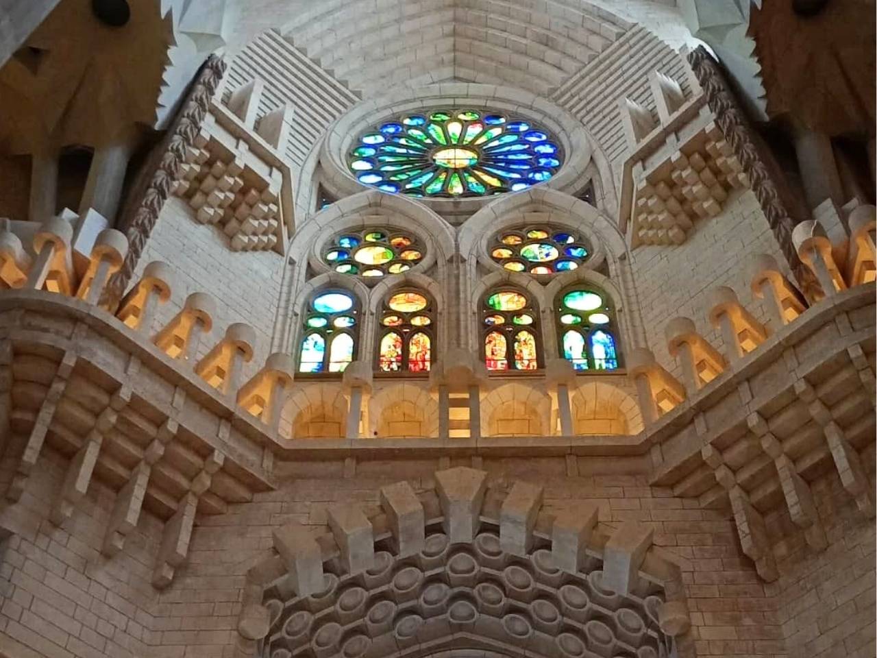 10 Sagrada Familia Facts: Gaudí’s Intriguing Masterpiece